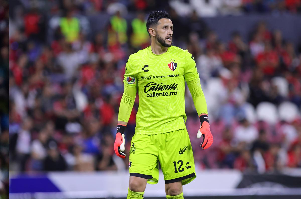 Camilo Vargas, en duda para debut del Apertura 2025 con Atlas por lesión en aductores | ZMG Sports